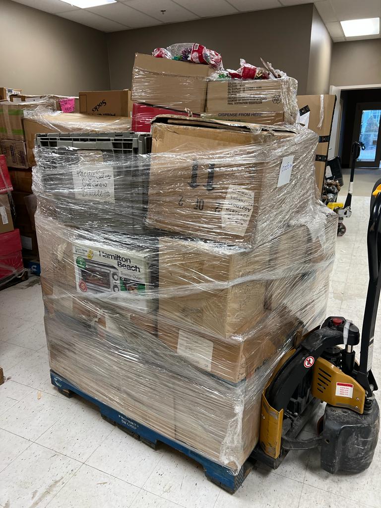 GM Pallets | Liquidation Max Inc.